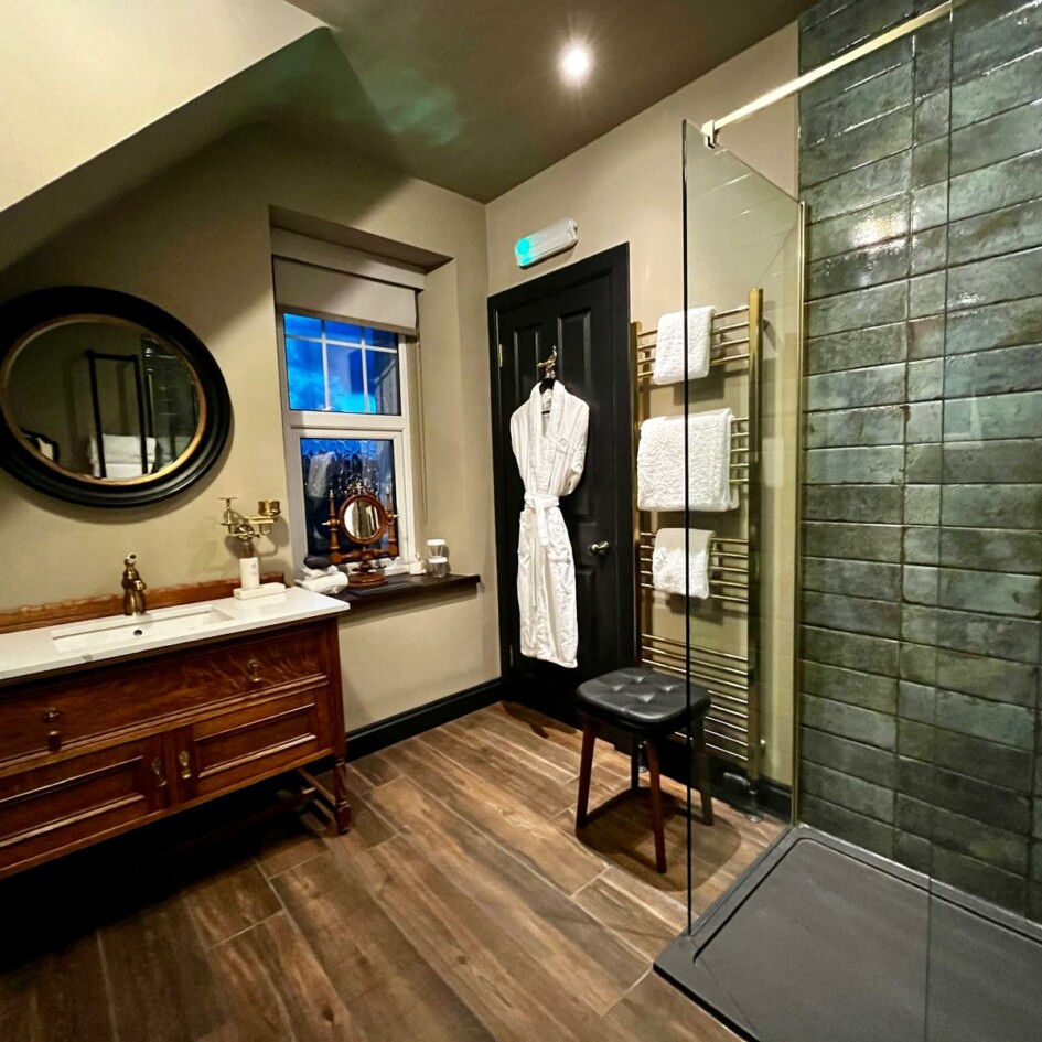 The 'Hairy Coo' Room | The Abbotsford Hotel